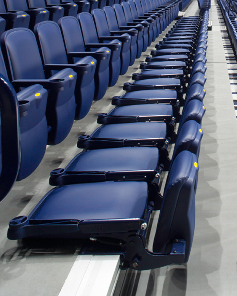 Quattro Telescopic Seating for Retractable Platforms